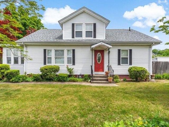 3 bedroom, Seekonk MA 02771 LS103016540
