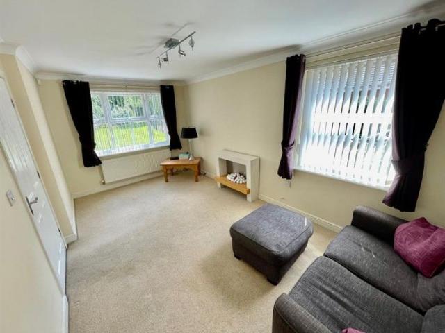 3 Bedroom Semi Detached To Let