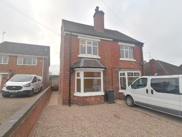 3 bedroom semi detached to let