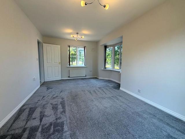 3 bedroom semi detached to let