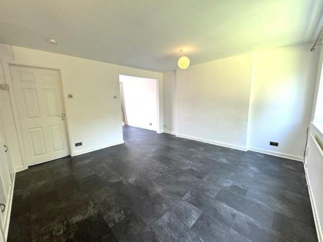 3 Bedroom Semi Detached To Let
