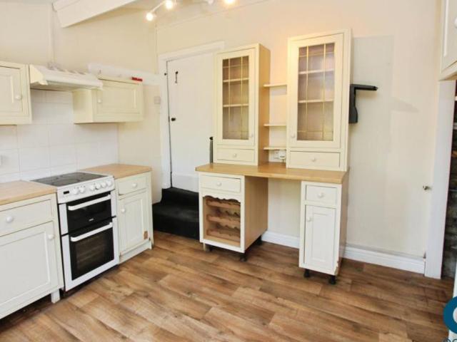 3 bedroom semi detached to let, Keynsham, Bristol | Ocean Estate Agents