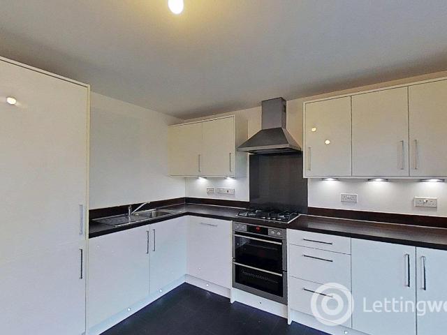 3 Bedroom Semi Detached to Rent at Almond, Kirkliston