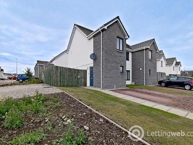 3 Bedroom Semi Detached to Rent at Angus, Carnoustie and District