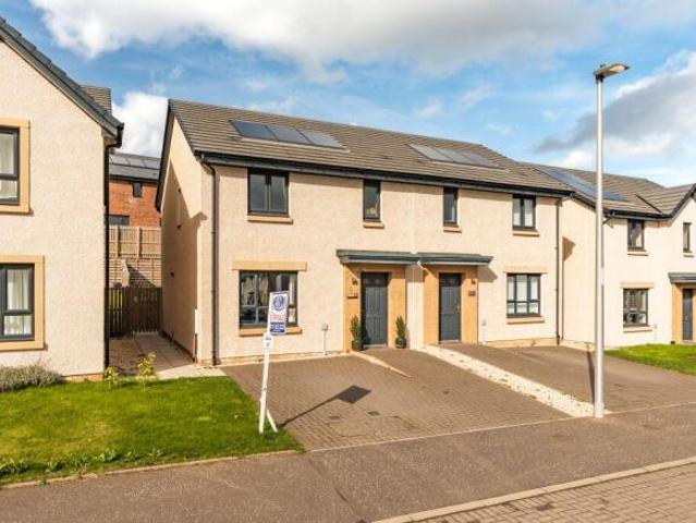 3 bedroom semi detached villa for sale in 15 Bannerman Terrace, Edinburgh, EH17 8YD, EH17