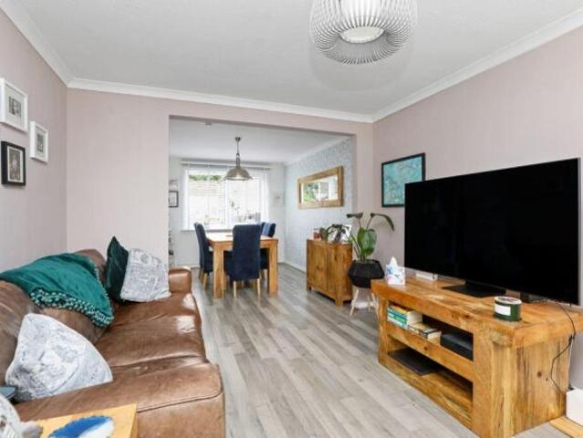 3 bedroom semi detached villa for sale in 36 North Bughtlinside, Edinburgh EH12 8YA, EH12