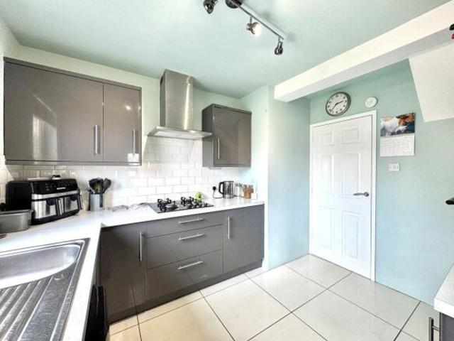 3 bedroom semi detached villa for sale in Faskin Road, Glasgow, G53