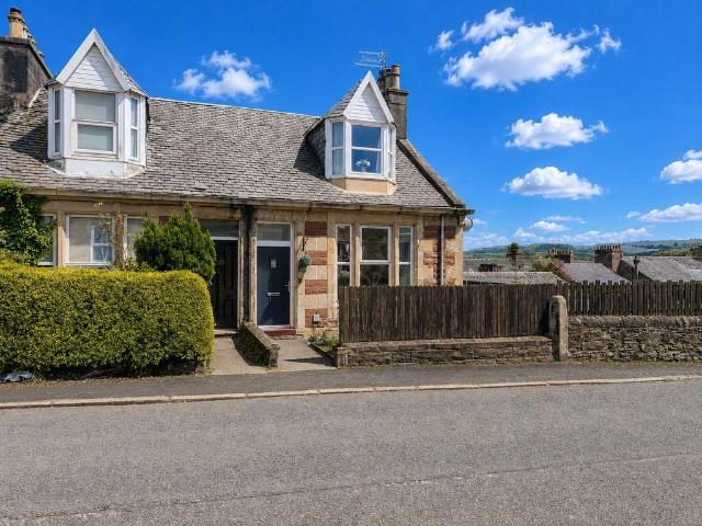 3 bedroom semi detached villa house for sale