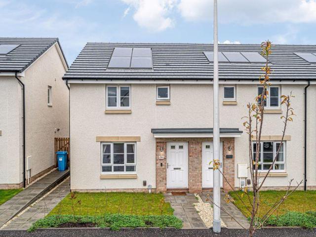 3 bedroom semi detached villa house for sale