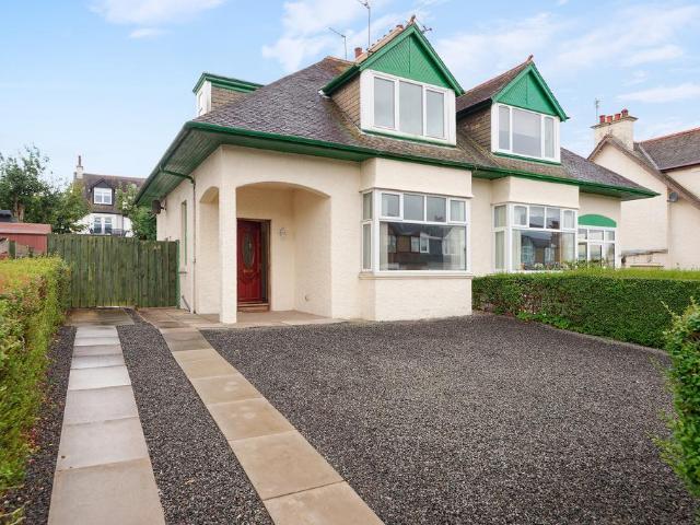 3 bedroom semi detached villa house for sale