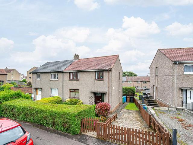 3 bedroom semi detached villa house for sale