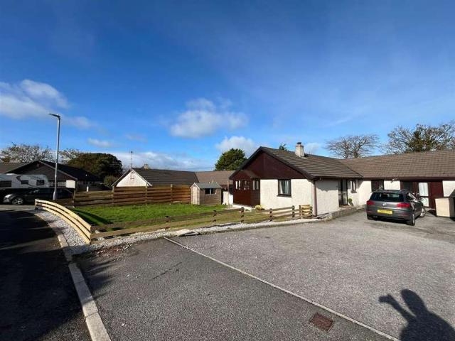 3 Bedroom Semi Detached Bungalow