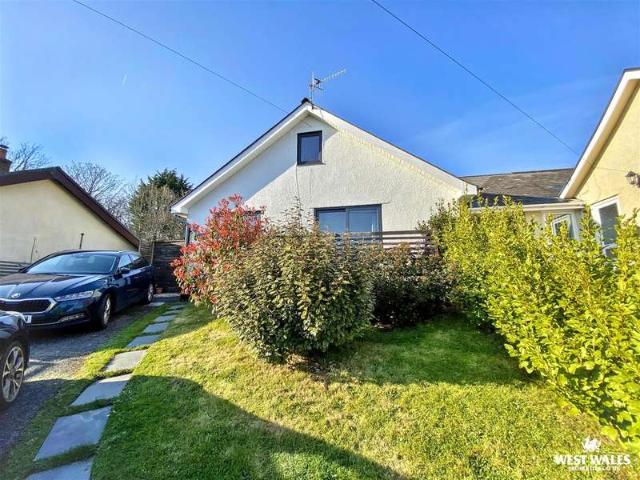 3 Bedroom Semi Detached Bungalow