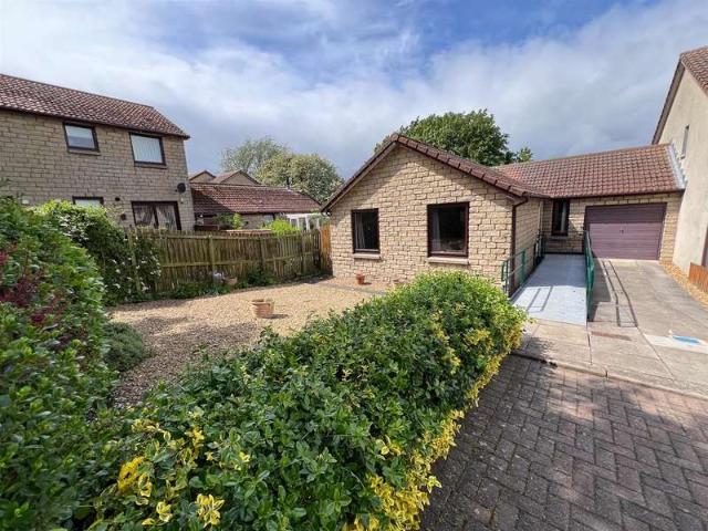 3 Bedroom Semi Detached Bungalow