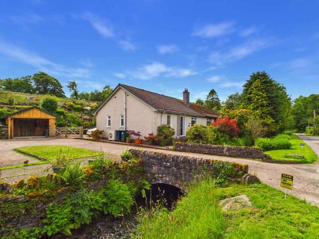 3 Bedroom Semi Detached Bungalow