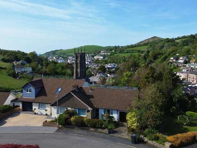 3 Bedroom Semi Detached Bungalow
