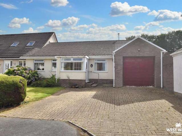 3 Bedroom Semi Detached Bungalow