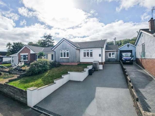 3 Bedroom Semi Detached Bungalow
