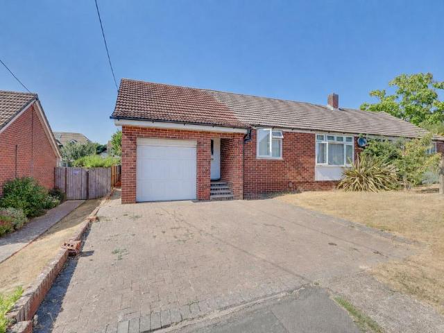3 bedroom semi detached bungalow for sale