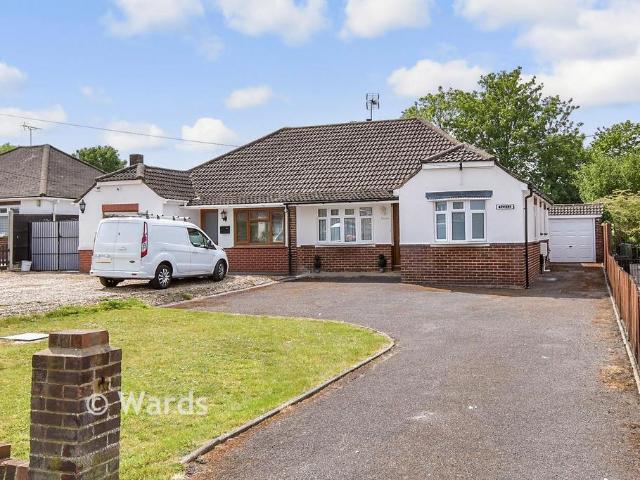 3 bedroom semi detached bungalow for sale