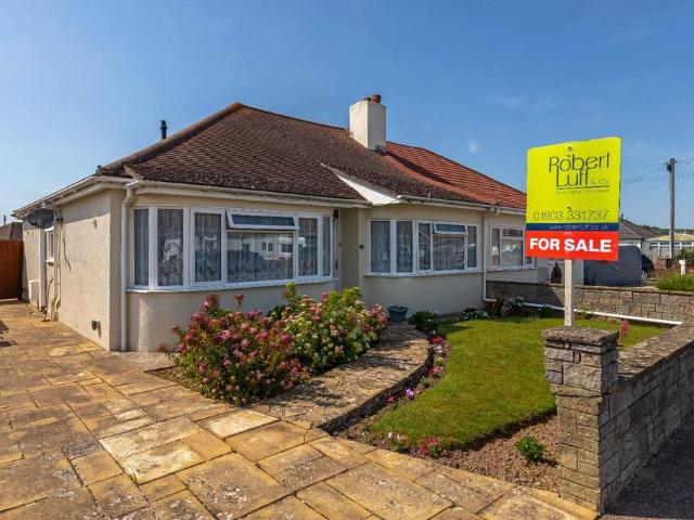 3 bedroom semi detached bungalow for sale