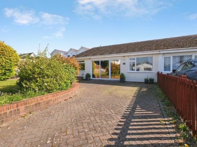 3 bedroom semi detached bungalow for sale