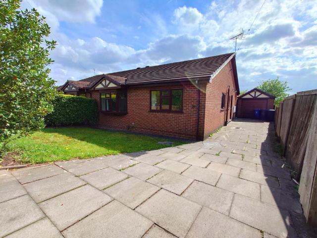3 bedroom semi detached bungalow for sale