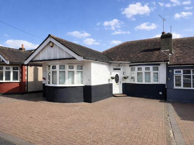 3 bedroom semi detached bungalow for sale