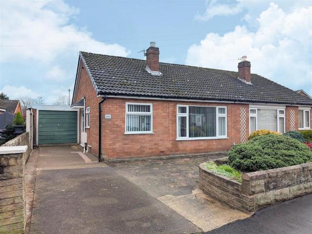 3 bedroom semi detached bungalow for sale