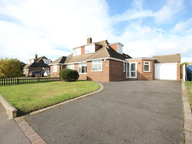 3 bedroom semi detached bungalow for sale
