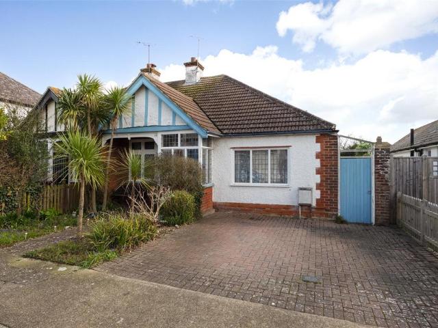 3 bedroom semi detached bungalow for sale
