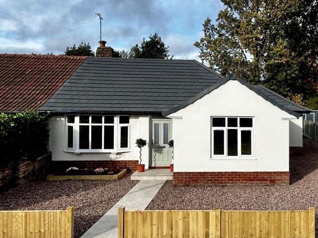 3 bedroom semi detached bungalow for sale