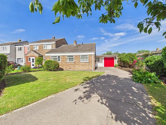 3 bedroom semi detached bungalow for sale