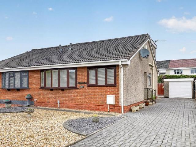 3 bedroom semi detached bungalow for sale