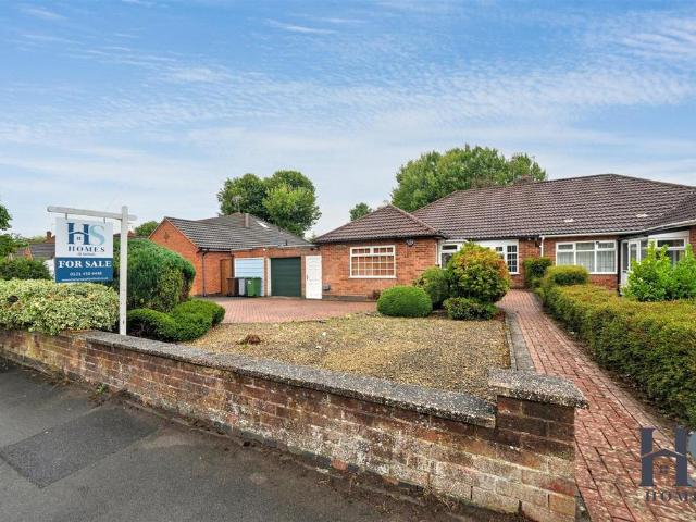 3 bedroom semi detached bungalow for sale