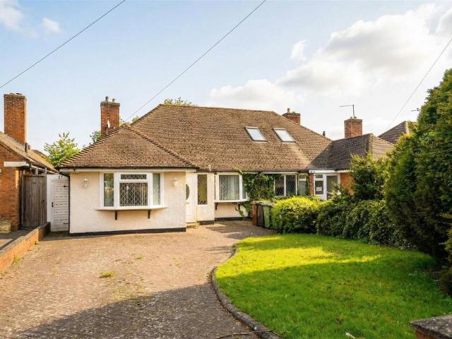 3 bedroom semi detached bungalow for sale