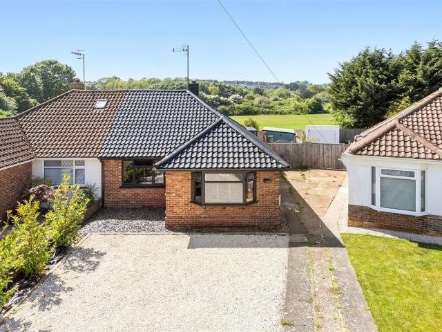 3 bedroom semi detached bungalow for sale