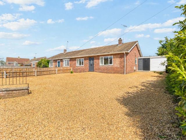 3 bedroom semi detached bungalow for sale