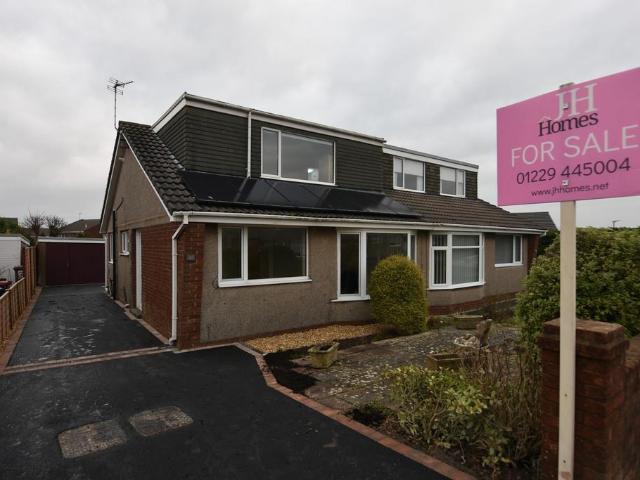 3 bedroom semi detached bungalow for sale