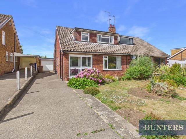 3 bedroom semi detached bungalow for sale