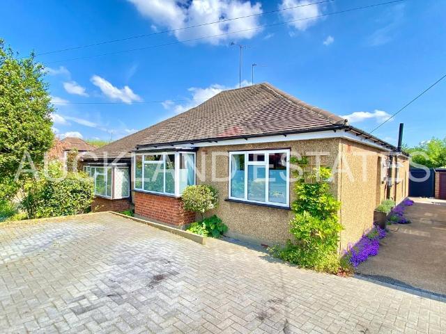 3 bedroom semi detached bungalow for sale