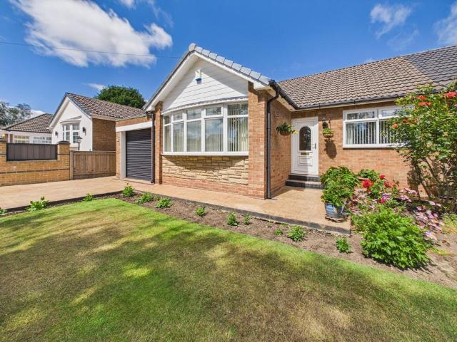 3 bedroom semi detached bungalow for sale