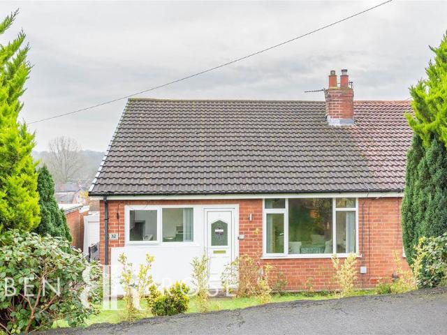 3 bedroom semi detached bungalow for sale