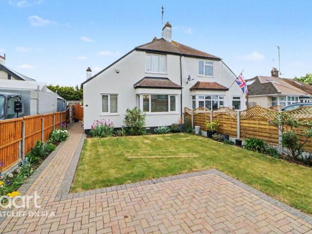 3 bedroom semi detached bungalow for sale