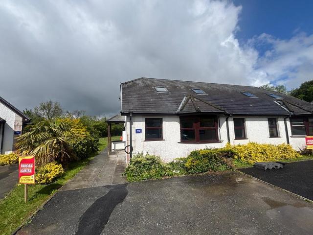 3 bedroom semi detached bungalow for sale
