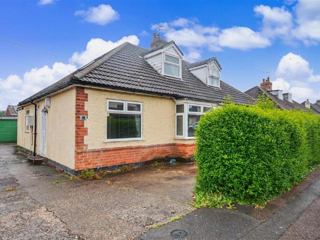 3 bedroom semi detached bungalow for sale