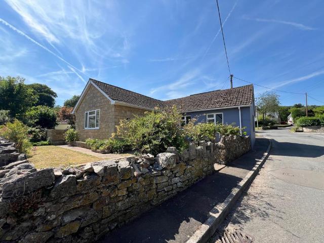3 bedroom semi detached bungalow for sale