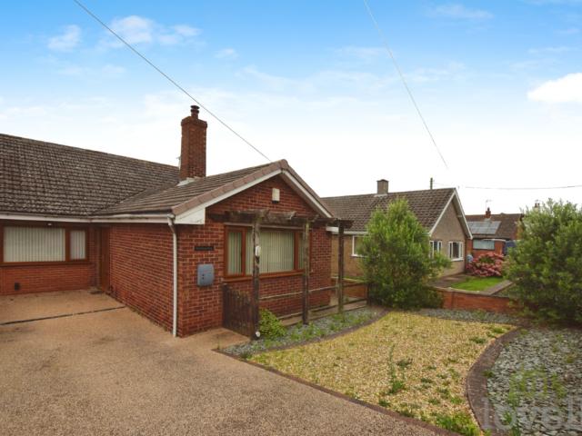 3 bedroom semi detached bungalow for sale