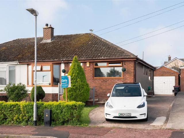 3 bedroom semi detached bungalow for sale
