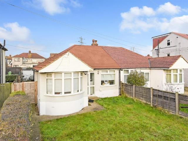 3 bedroom semi detached bungalow for sale
